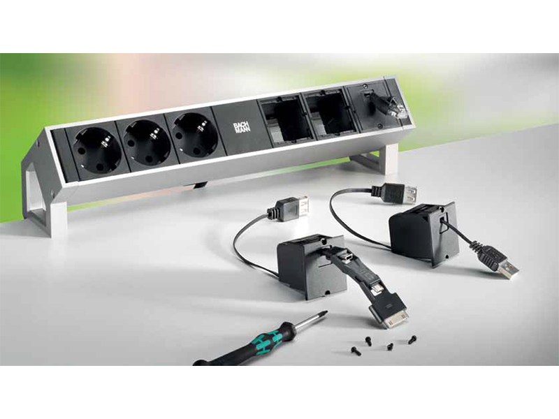 Bachmann Frame with cable spool USB A 2.0 (917.300)