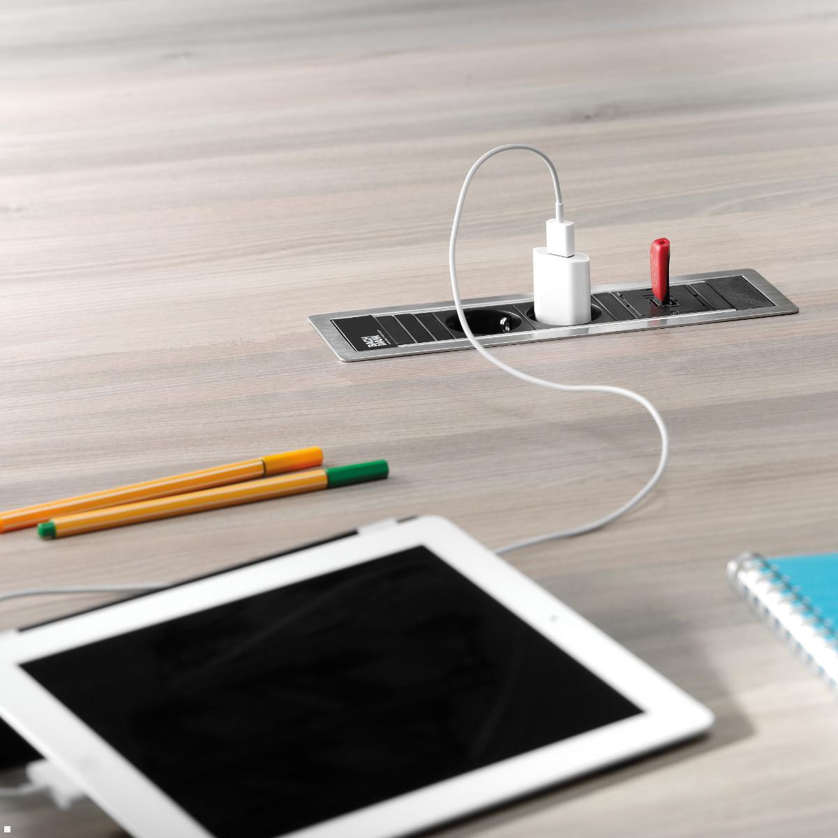 Built-in socket USB / CM, Bachmann Power Frame (916.504)