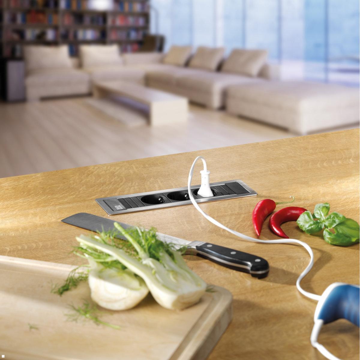 Built-in socket USB / CM, Bachmann Power Frame (916.504)